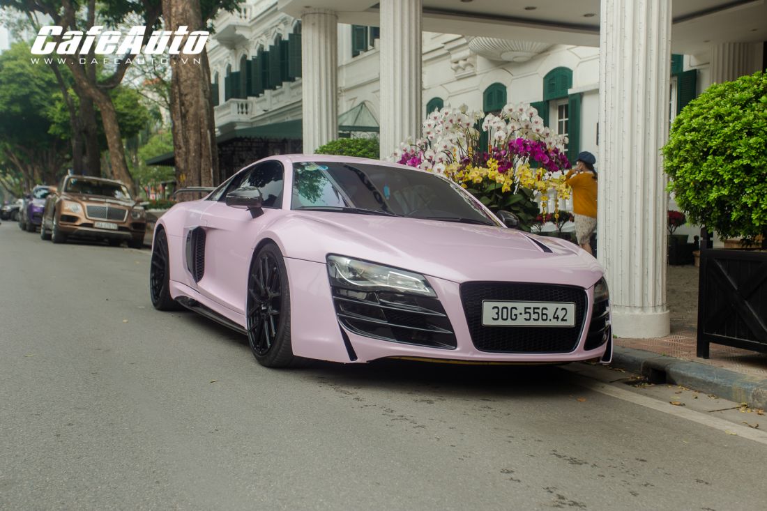 Audi R8 độ độc nhất Việt Nam đổi màu “hường nam tính” cực chất