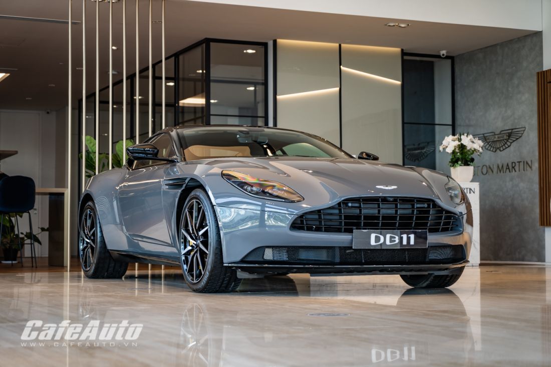 Chiêm ngưỡng Aston Martin DB11 với màu sơn độc nhất Việt Nam