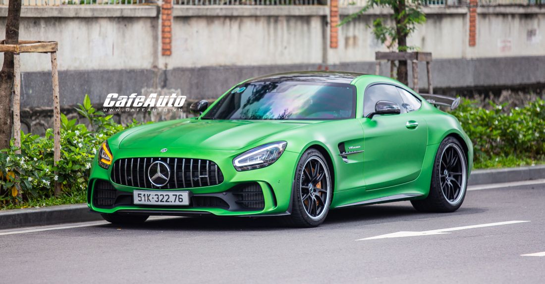 Bắt gặp Mercedes-AMG GT R hơn 16 tỷ của đại gia Sài Gòn: màu sơn dễ ...