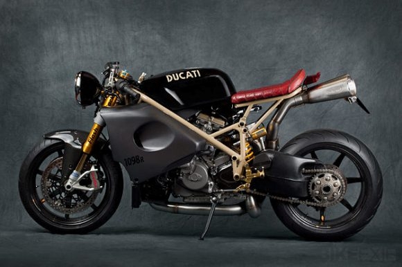 Chiêm ngưỡng Mr Martini Ducati 1098R