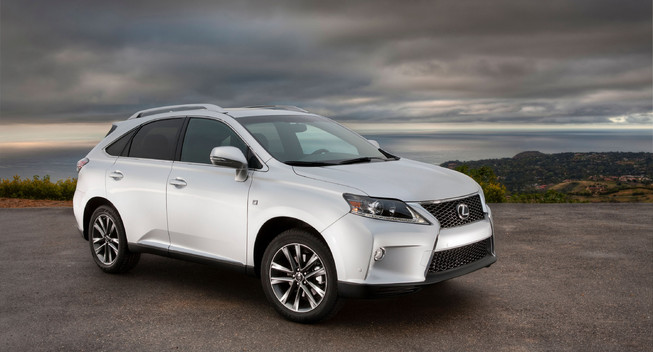 Lexus CX đối thủ mới của BMW X1 và Audi Q3