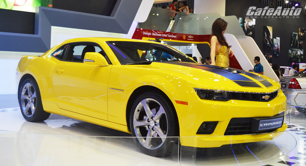 VMS 2014: Autobot Camaro “làm nóng” gian hàng Chevrolet