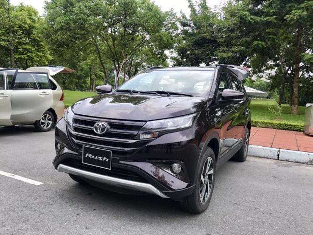 Toyota Rush bất ngờ lộ diện trước ngày ra mắt thị trường Việt
